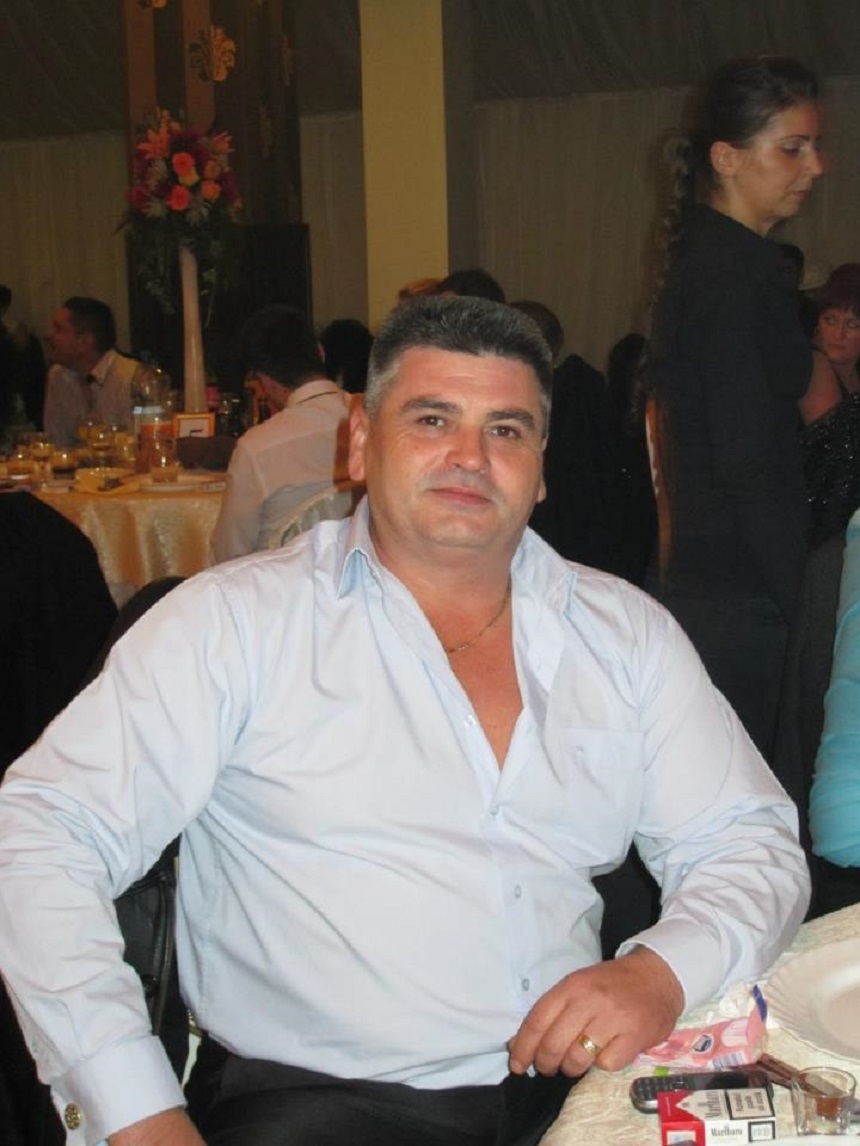 Doliu în lumea muzicii de petrecere! Un artist iubit a murit subit