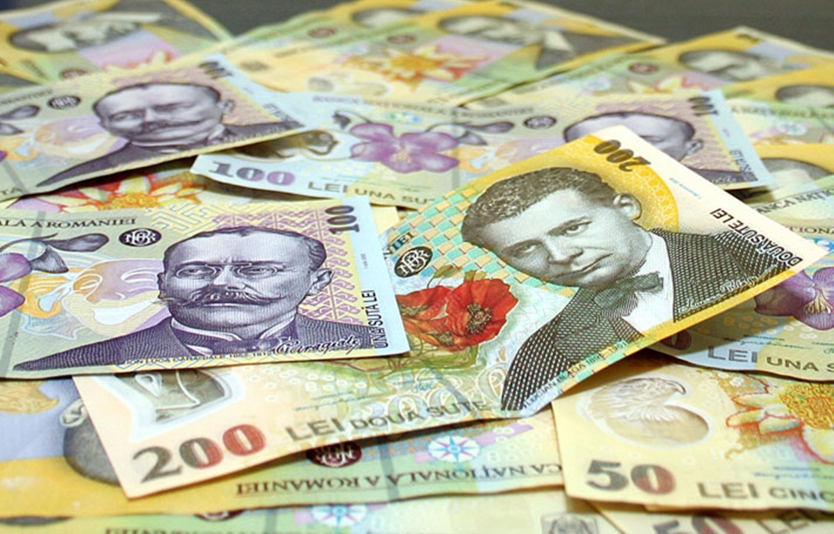 De la 1 ianuarie plătim cu bani noi! Iată cum arată bancnotele puse în ...