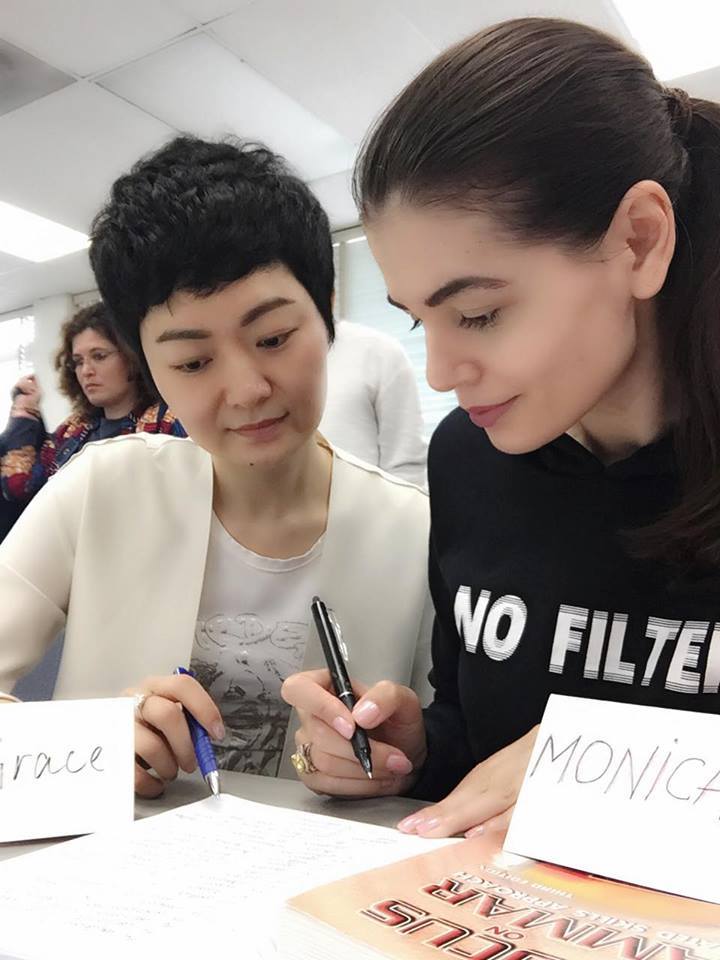 Toţi credeau despre ea că e femeie de afaceri în America, dar adevărul ...