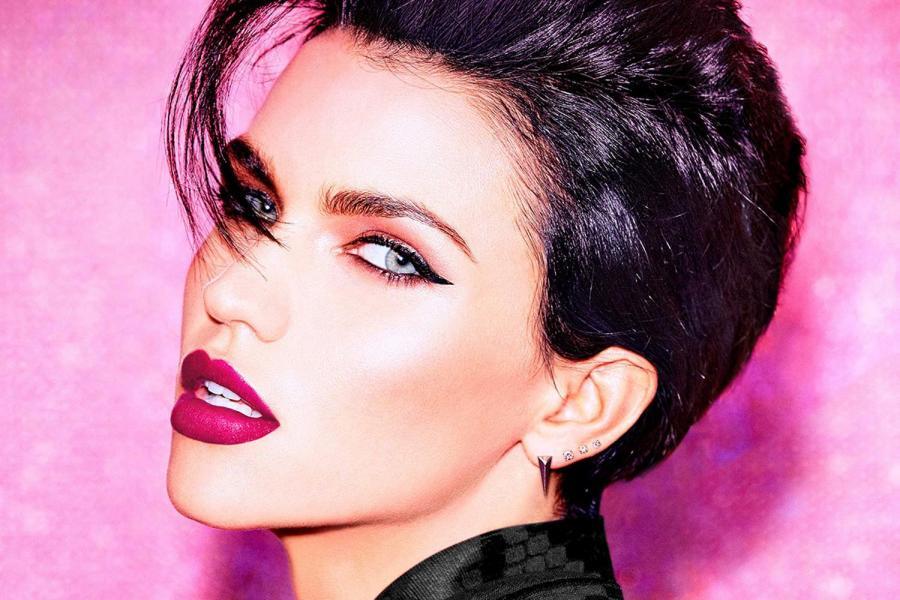 Actriţa Ruby Rose a ajuns în scaun cu rotile! Fanii sunt devastaţi