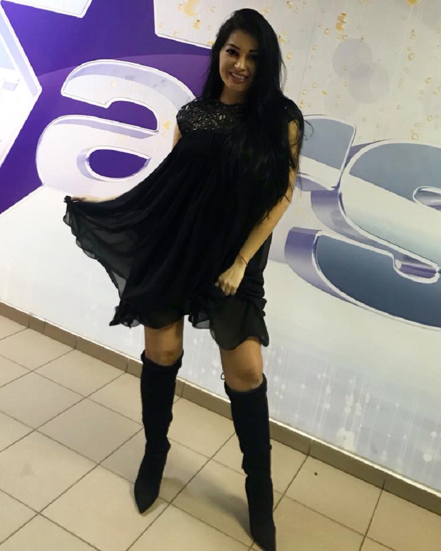 Elena ex-Mandinga a vorbit despre băiețel. Ce nume a ales!