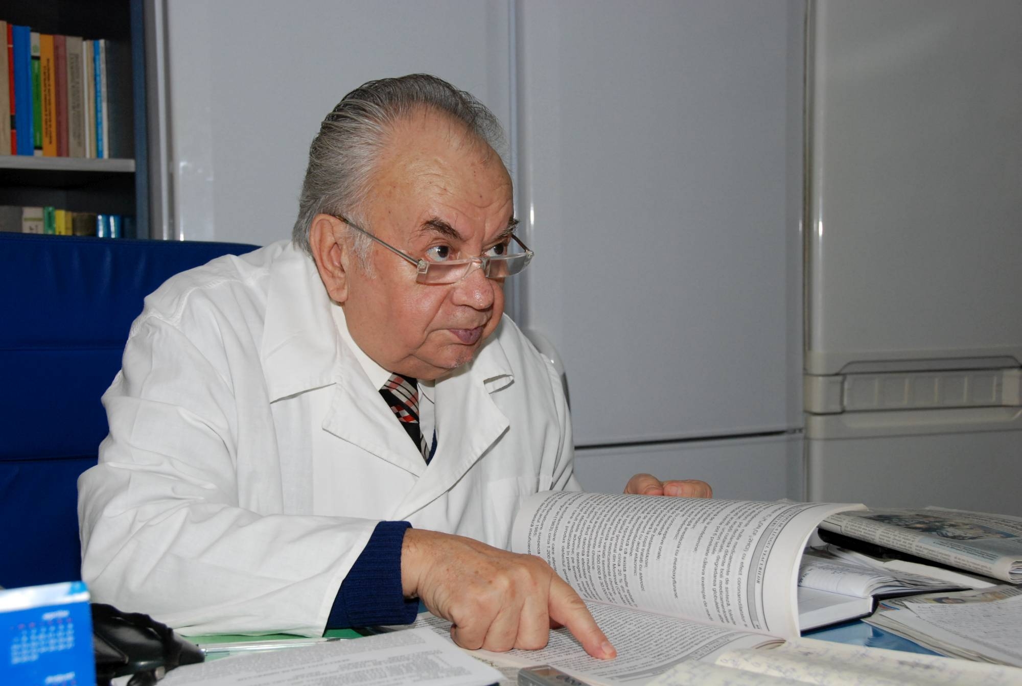 Încă o valoare ne-a părăsit. Profesorul universitar Constantin Milică a murit, luni, la vârsta ...