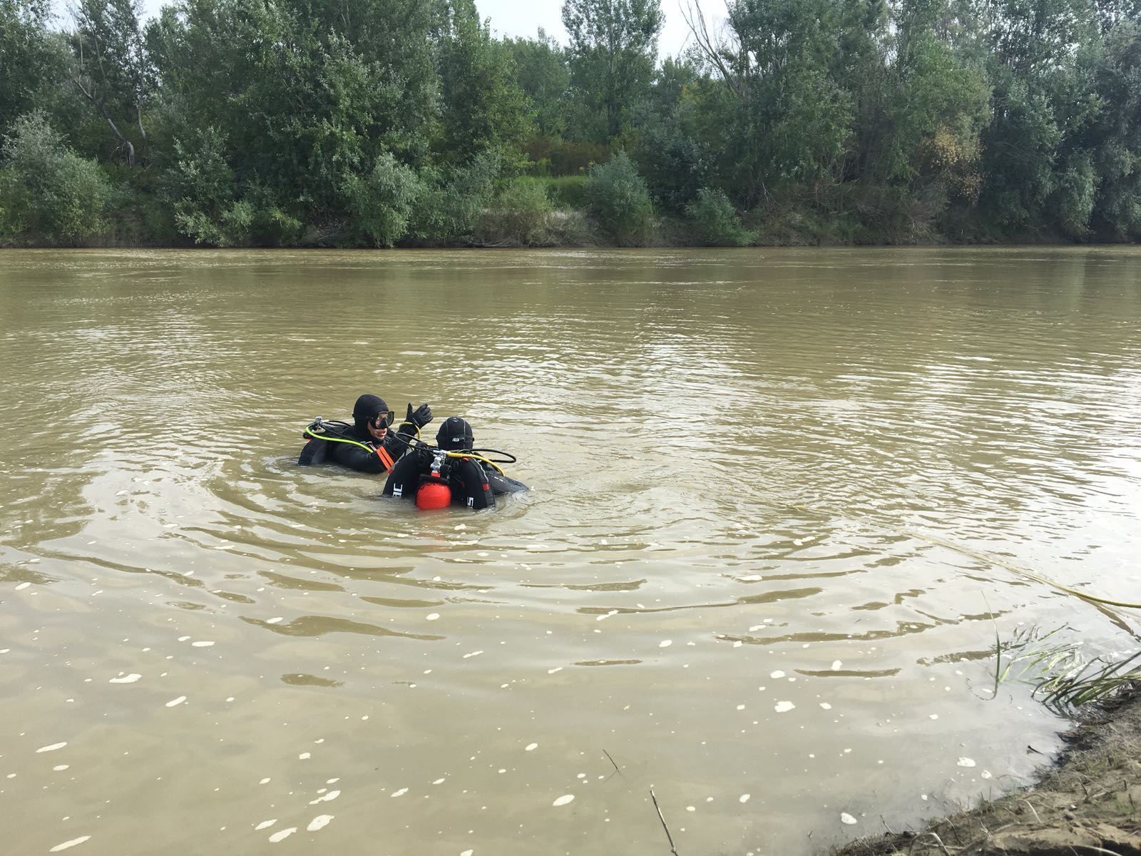 Băiatul de 11 ani dispărut în râul Siret, lângă Roman, a fost găsit ...
