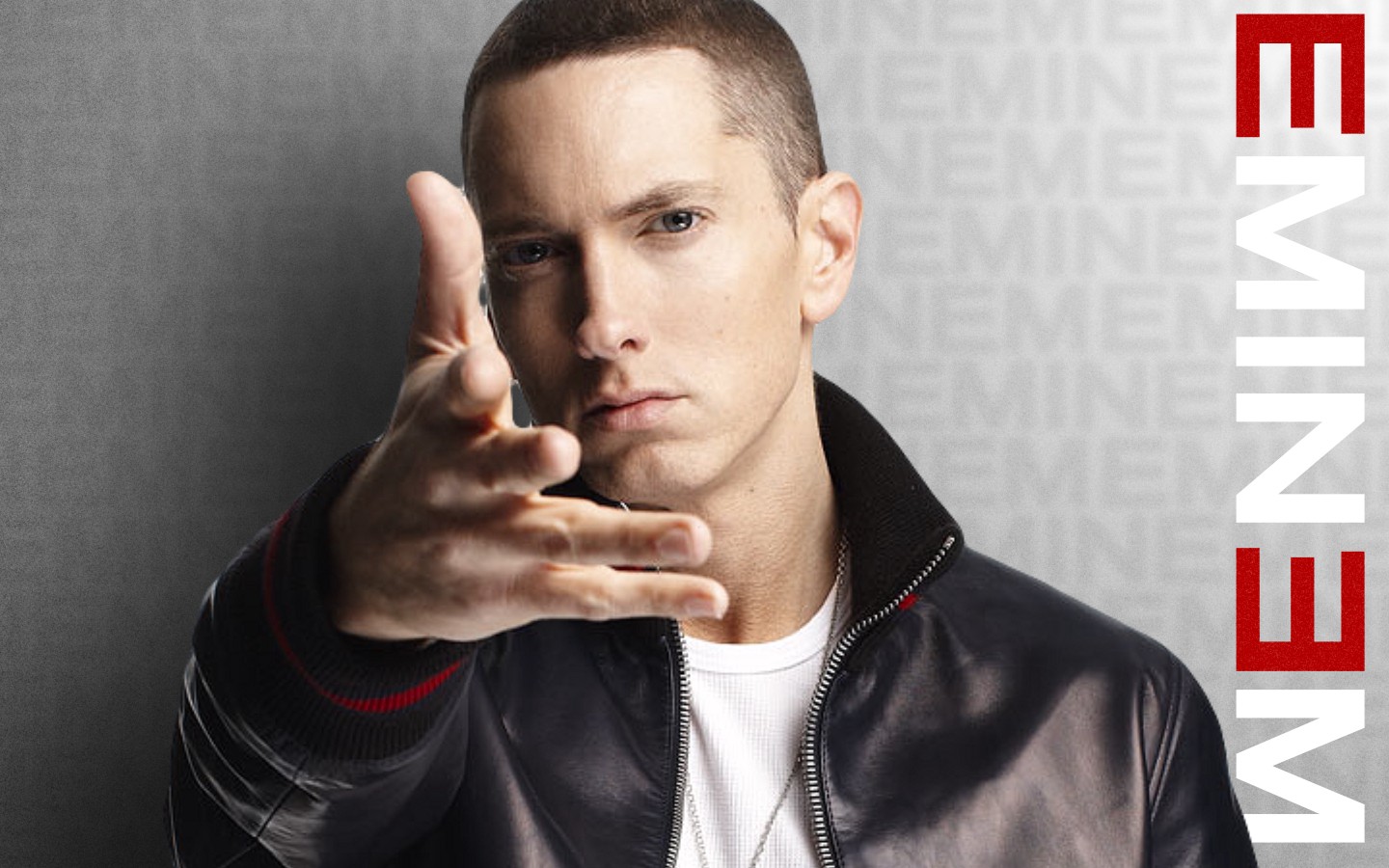Eminem intră în istorie cu ”Kamikaze”! I-a depășit pe ABBA și pe Led ...