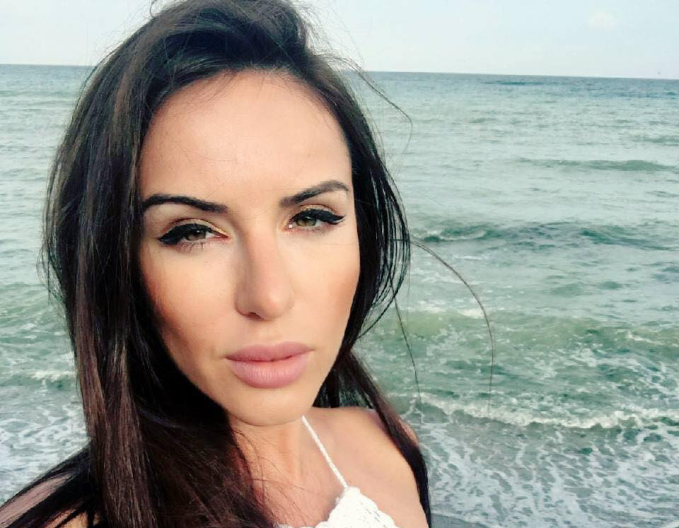 Cristina Roman este în doliu! Tocmai a anunțat că s-a stins din viață ...