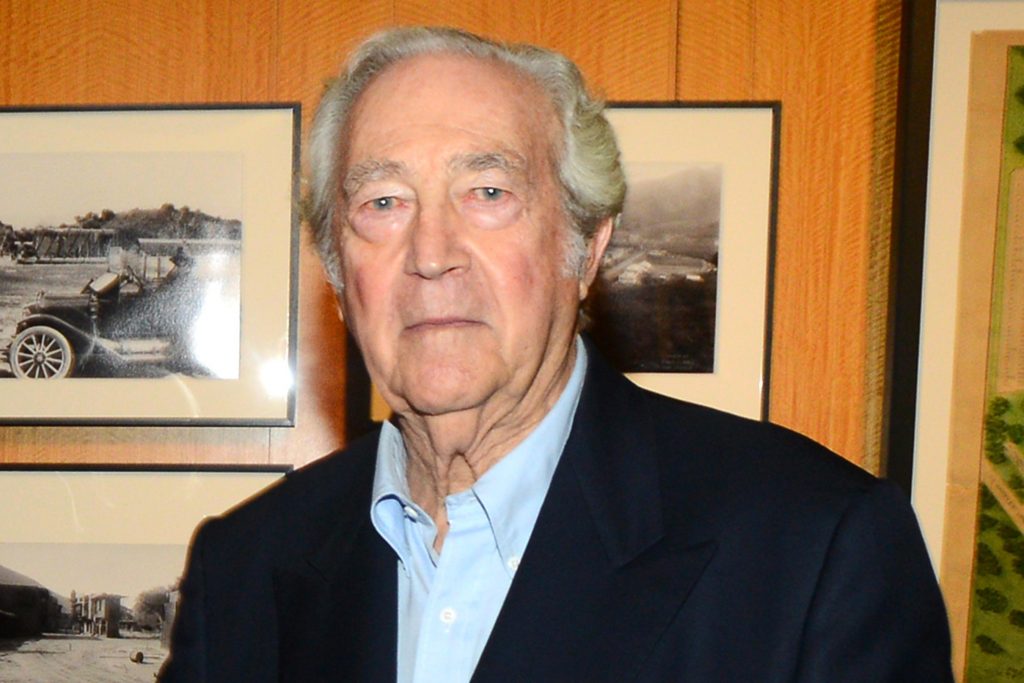 A murit actorul James Karen! Este cunoscut mai ales pentru rolul din ...