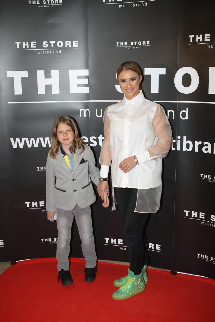 Ce cadou a primit fiul Anamariei Prodan de la Cristiano Ronaldo. Intermediarul a fost Adrian Mutu