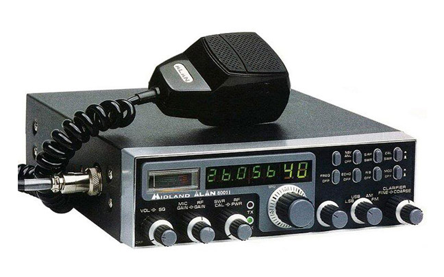 Ce statii auto radio mobile si portabile recomandati?