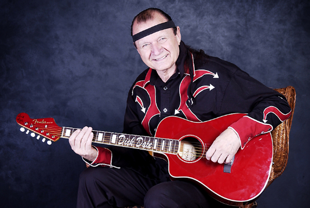 A murit Dick Dale, părintele genului surf guitar