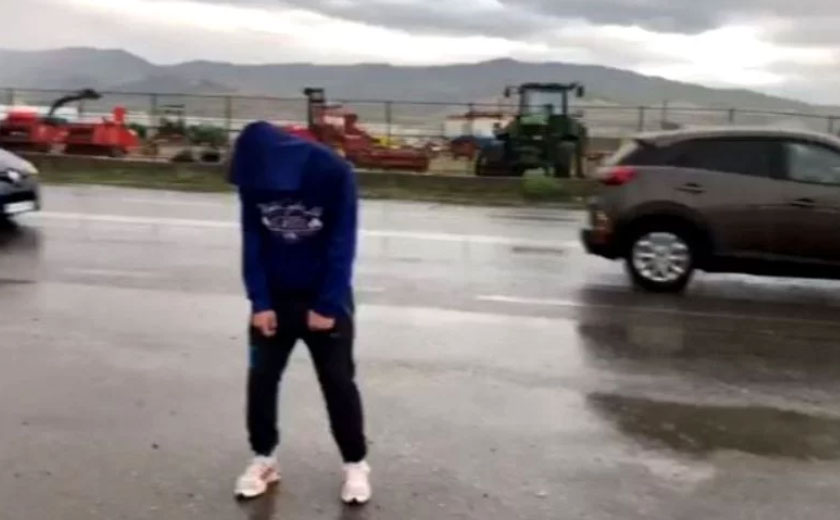 VIDEO. În ce stare a ajuns un tânăr din Alba Iulia după ce a consumat ...