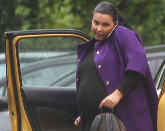 Wow! Cum arată Lavinia Pârva la doar o lună după ce a născut