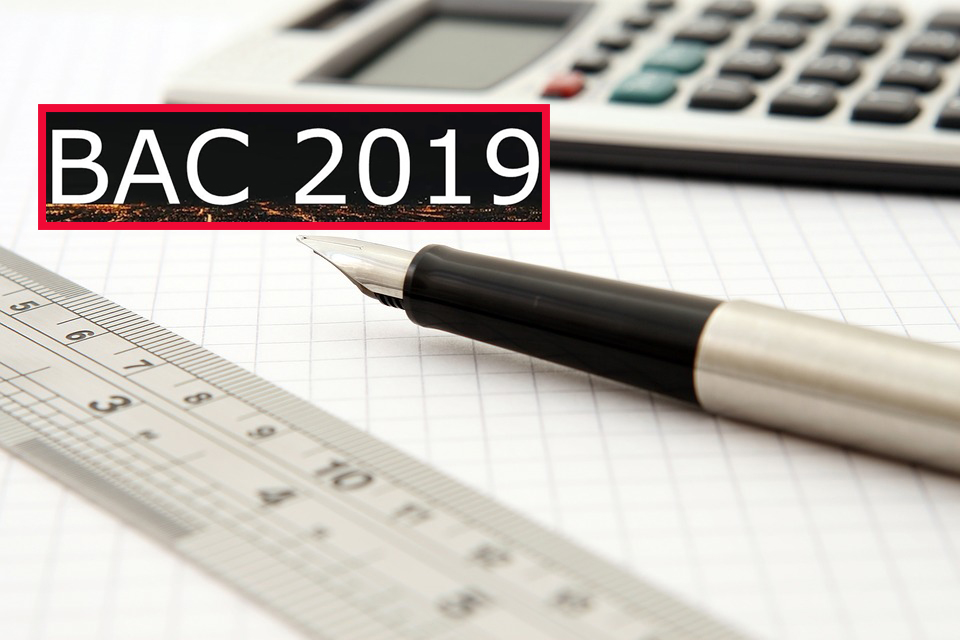 Reguli stricte la BAC 2019. Ce nu au voie să facă elevii în sala de examen