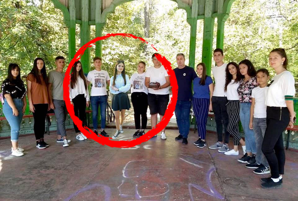 Alexandra Măceşanu a apărut duminică într-o fotografie, alături de ...