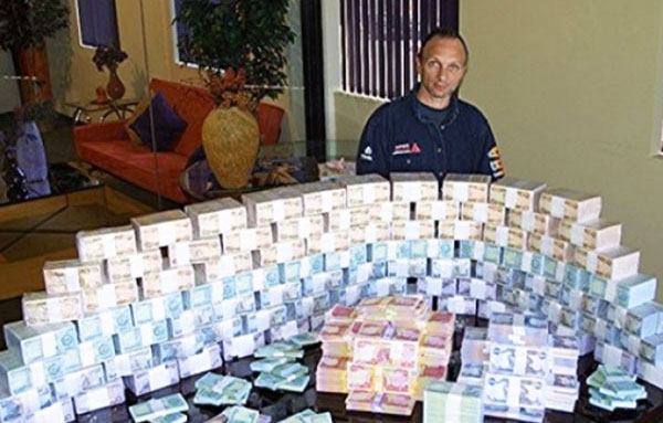 George Dobre, românul care a îngrijit 16 ani o italiancă și a rămas cu ...