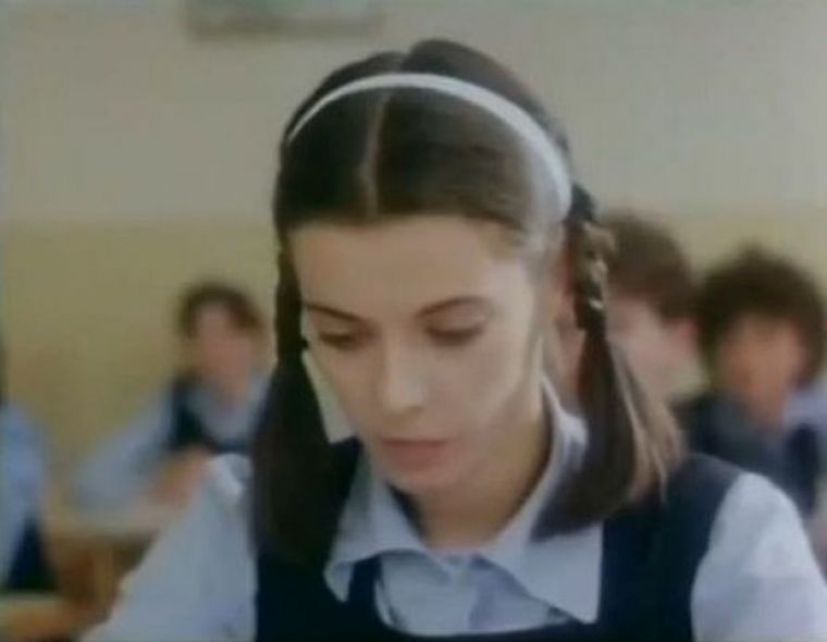 Cum arată la 56 de ani actrița Teodora Mareș, celebră din rolul pe care ...