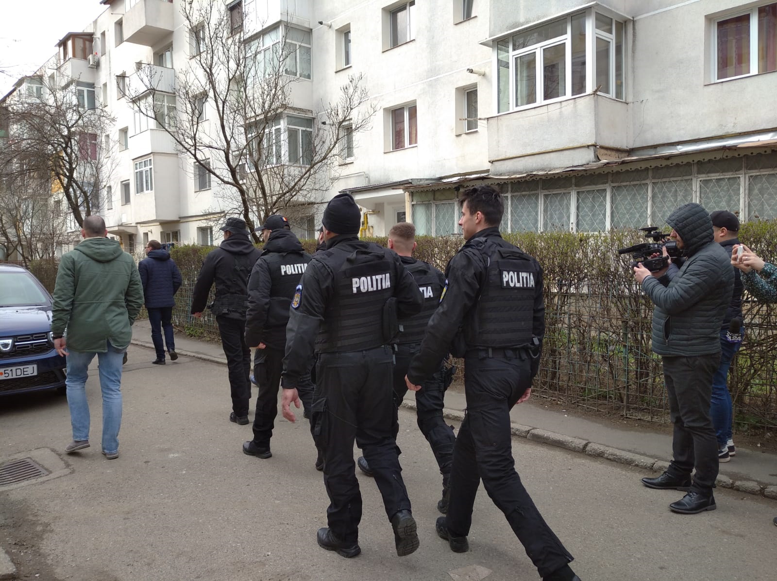 Crimă în stil mafiot în Bacău! Un tânăr de 20 de ani a fost împușcat în cap