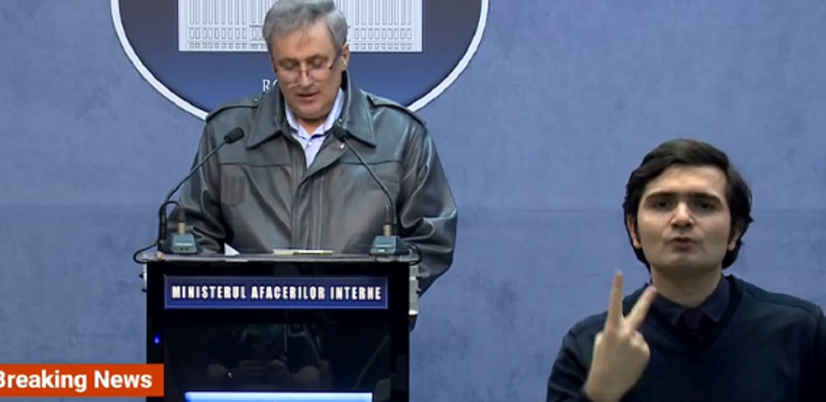 Bătrânii peste 65 de ani din România pot ieși pe toată durata zilei. Care este condiția