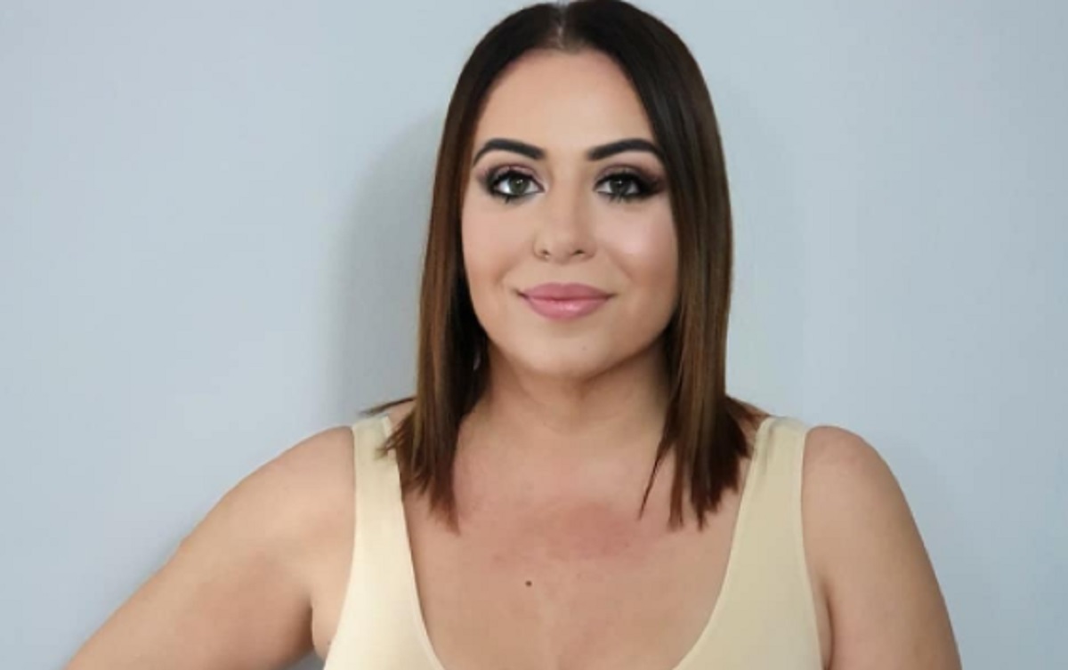 În ce s-a îmbrăcat Oana Roman, pentru a face curățenie de Paște ...