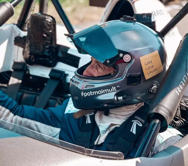 Dani Oțil, accident cu mașina de curse. Cum se simte prezentatorul de ...