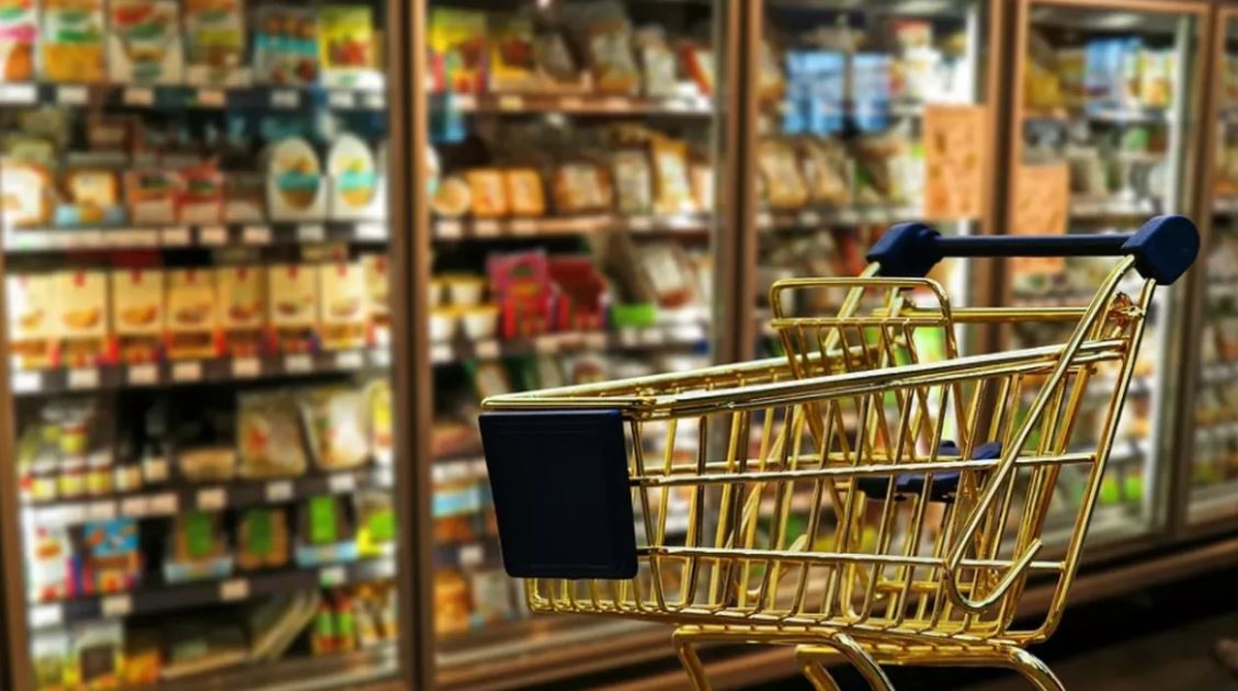 Prețurile produselor alimentare, la cel mai ridicat nivel din ultimul ...