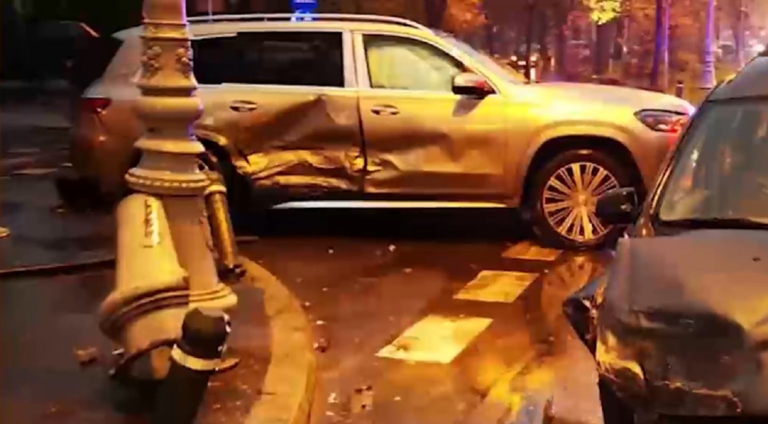 Cum au făcut Becali și Luțu accident cu Maybach-ul