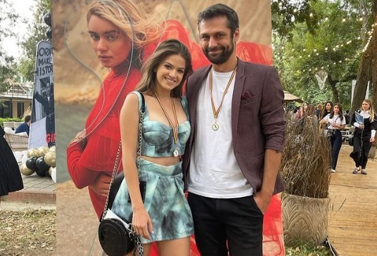 Adela şi Mihai, actorii din serialul de la Antena 1, s-au îndrăgostit ...