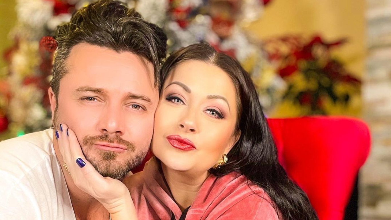Gabriela Cristea și Tavi Clonda au plecat în vacanță cu fetițele: ”Gata, plecăm!!!”