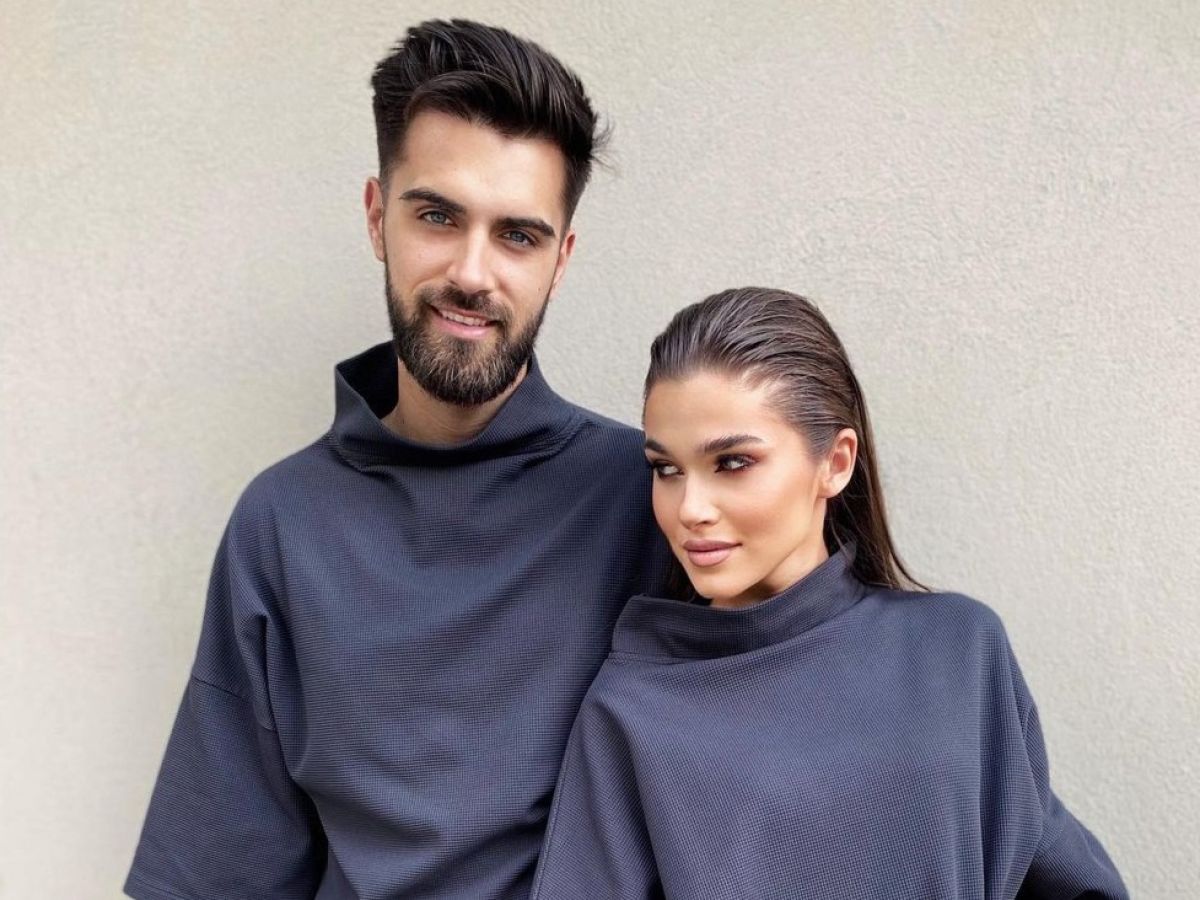 Theo Rose se căsătorește? Cum a reacționat artista, când a aflat veștile