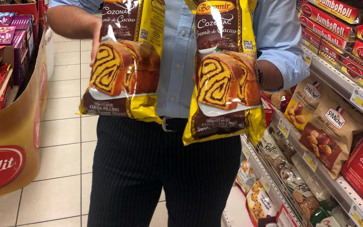 Câți lei costă un cozonac azi, pe 23 aprilie 2022, în Carrefour, Lidl ...