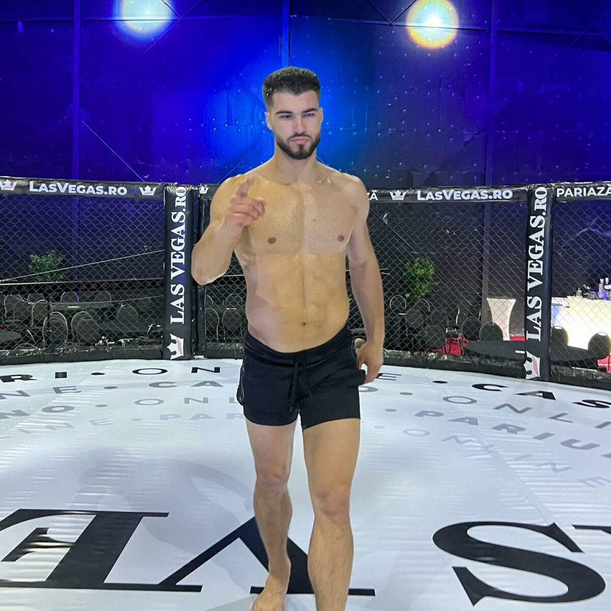 Iancu, motivat de fratele Culiță Sterp, să fie “gladiator” în cușcă