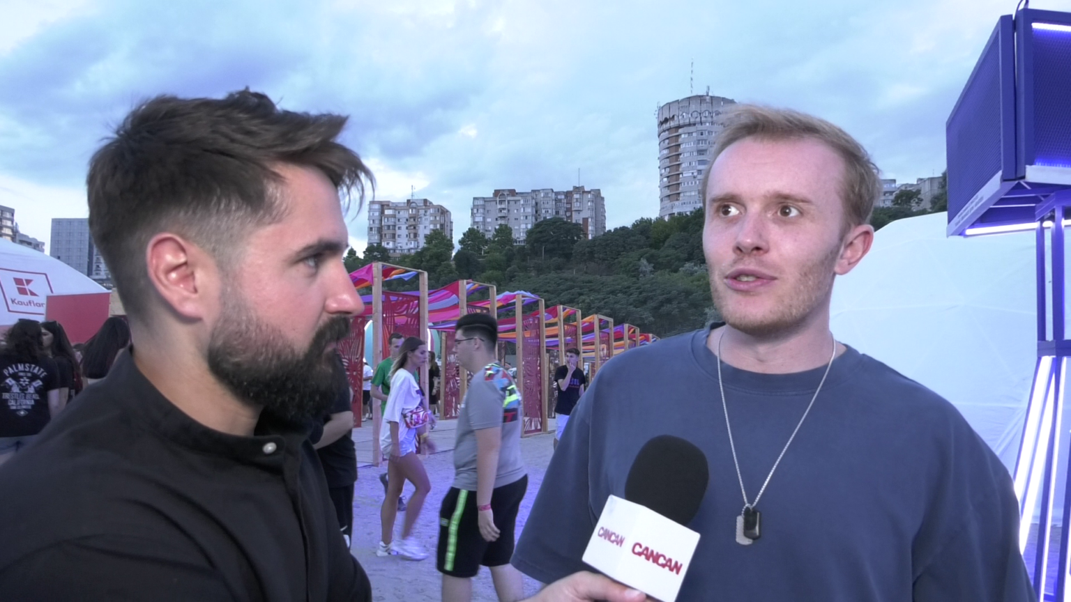 Comedianții Andrei Ciobanu și Ionuț Rusu au explicat de ce au plecat de ...