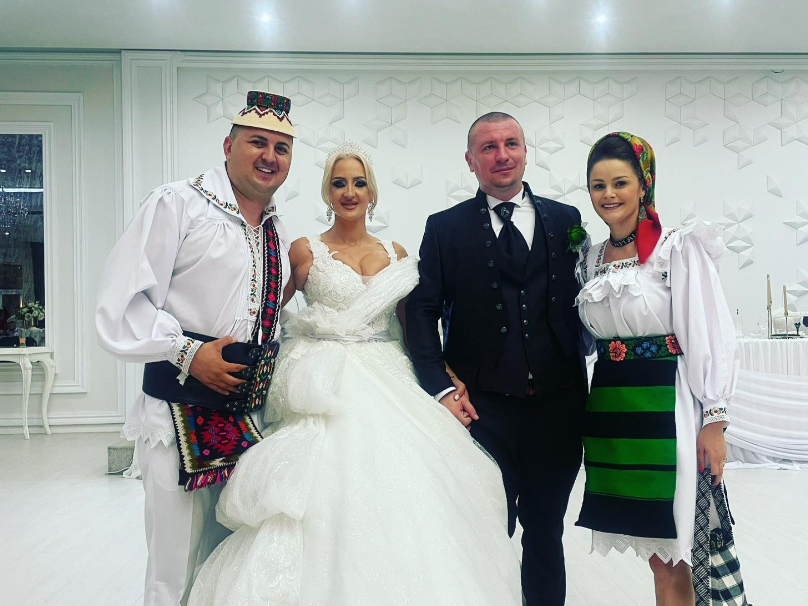 Vasile Ceteraşu a ajuns de urgenţă la spital, după ce a cântat la o ...