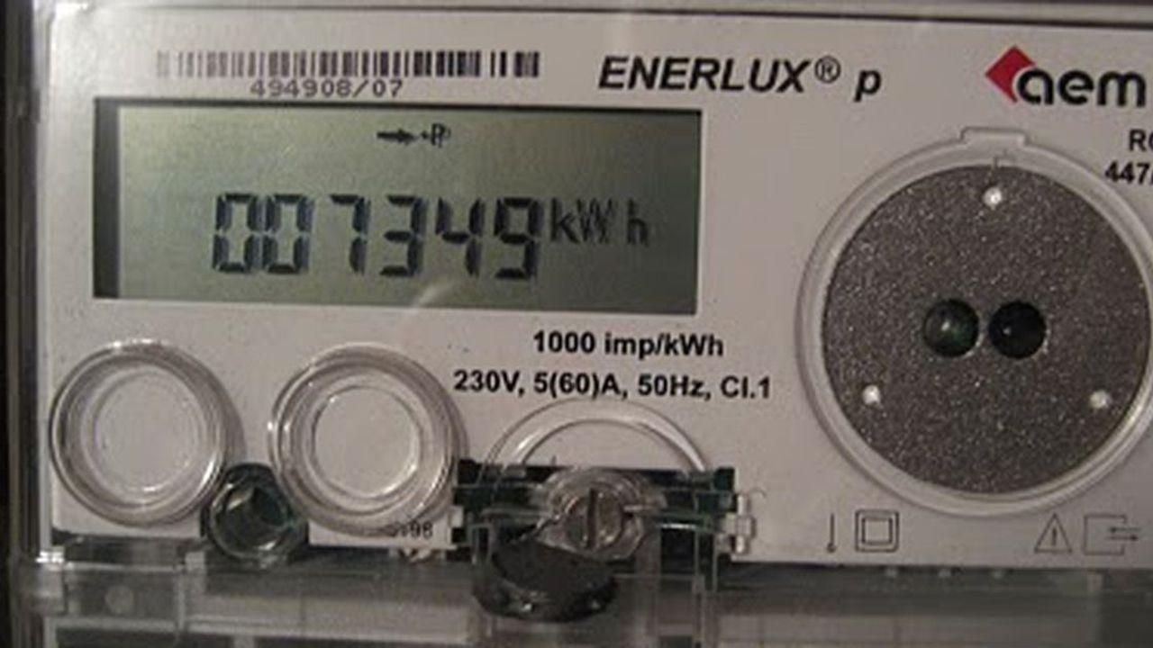 Aparatul din casă care consumă cât 475 de becuri economice. Consumă într-un minut cât alte ...