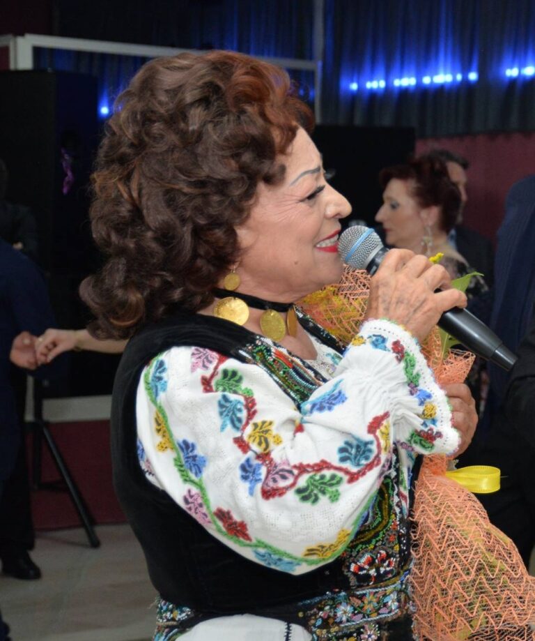 Prin ce greutăți a trecut Maria Ciobanu până s-a văzut la casa ei