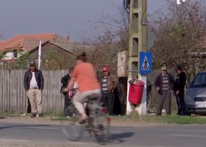 Comuna din România cu cei mai mulți asistați social. Mulți dintre ...