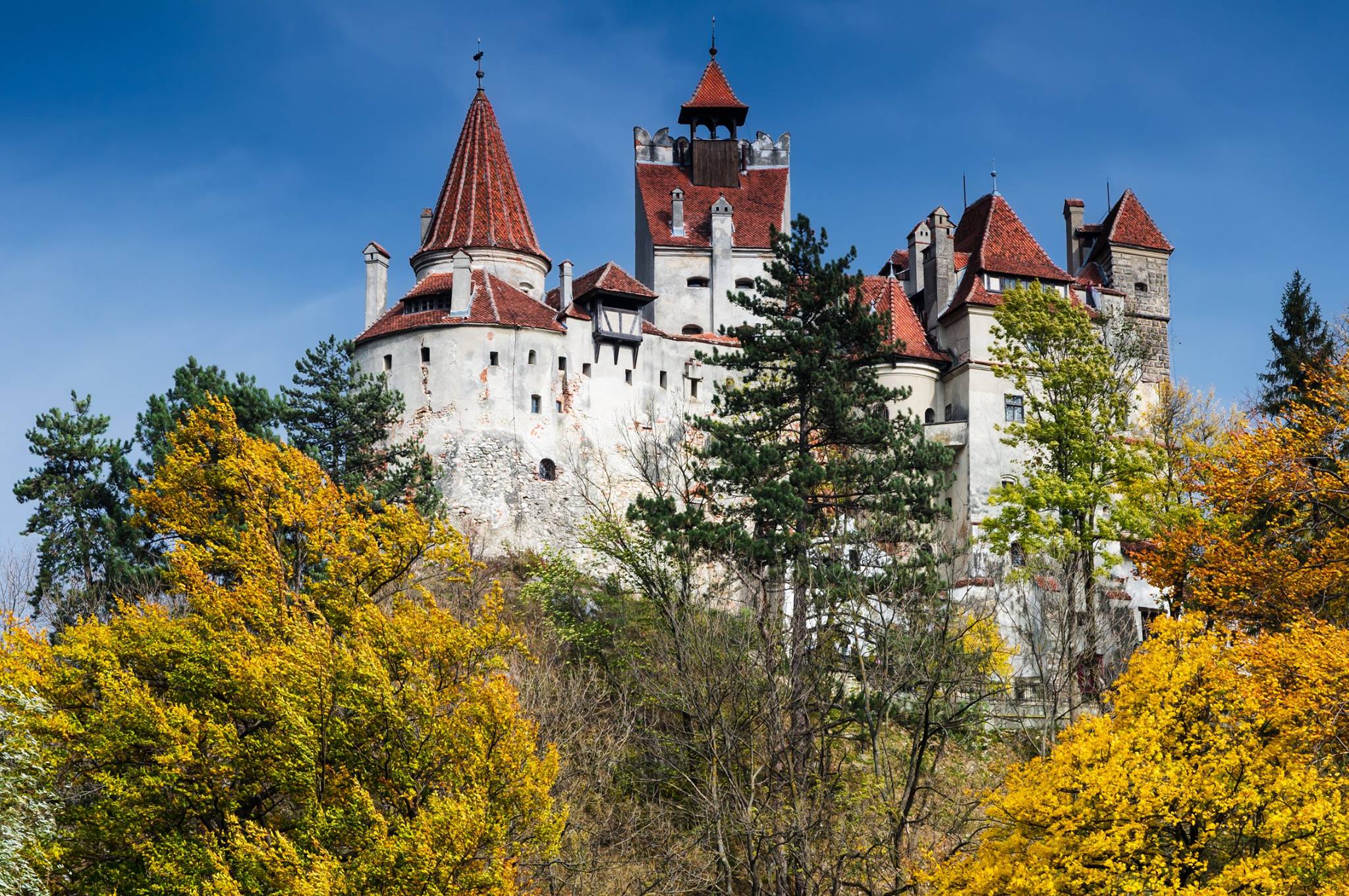 Castelul Bran - legende și istoric. Programul de vizitare, rute și ...