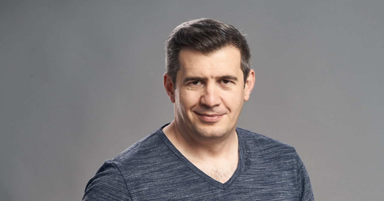 Monica, femeia care se iubește cu Dragoș Pătraru, de la Starea Nației ...