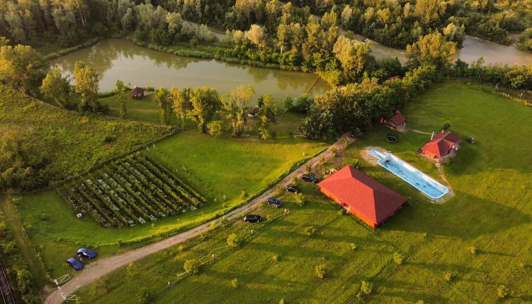 Localitatea din România unde şomajul este zero! Milioane de euro intră ...