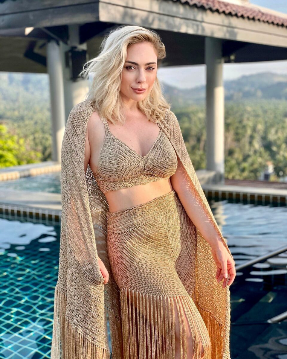 Ce face Giulia Nahmany în casă, când nu o vede nimeni?! Puține femei recunosc asta: “Îmi place ...