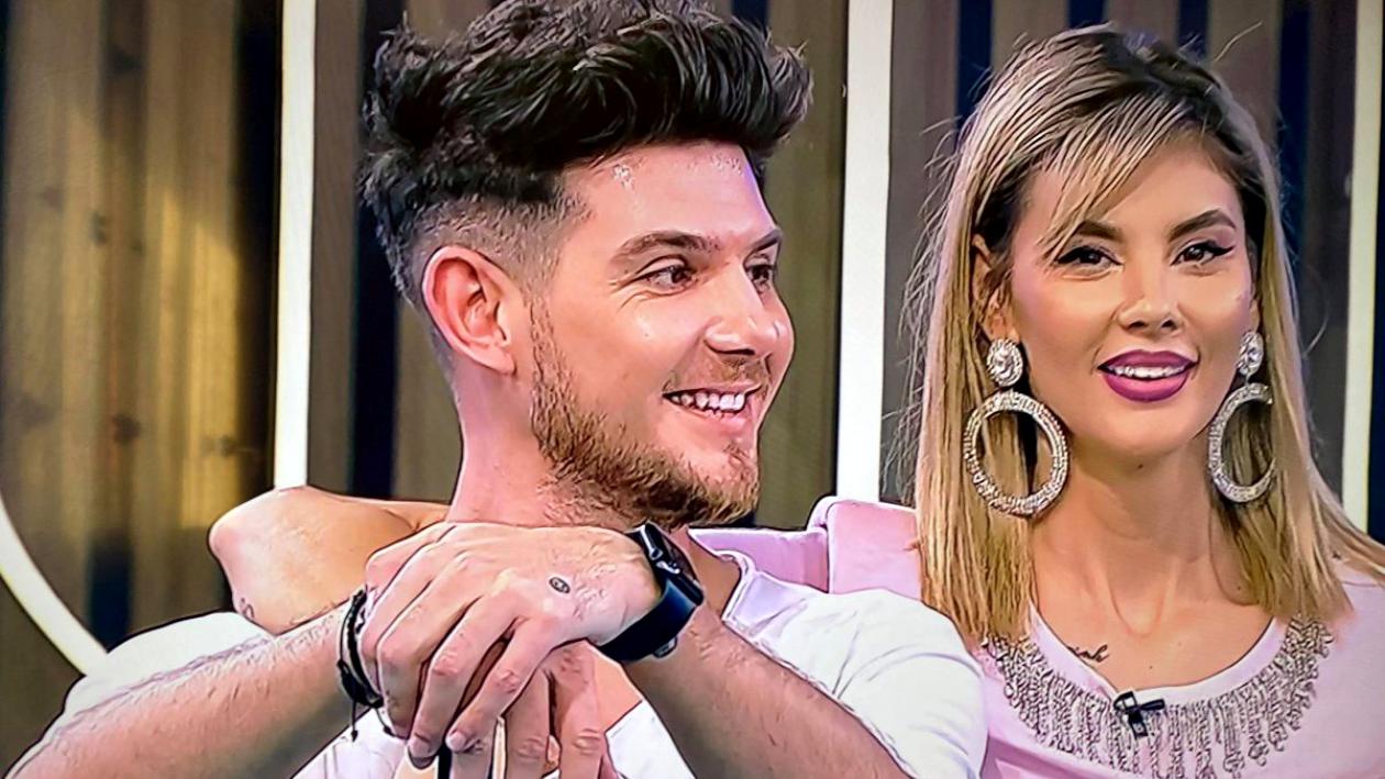 Motivul adevărat al despărțirii Ramonei Olaru de iubitul său. Fostul partener de viață al ...