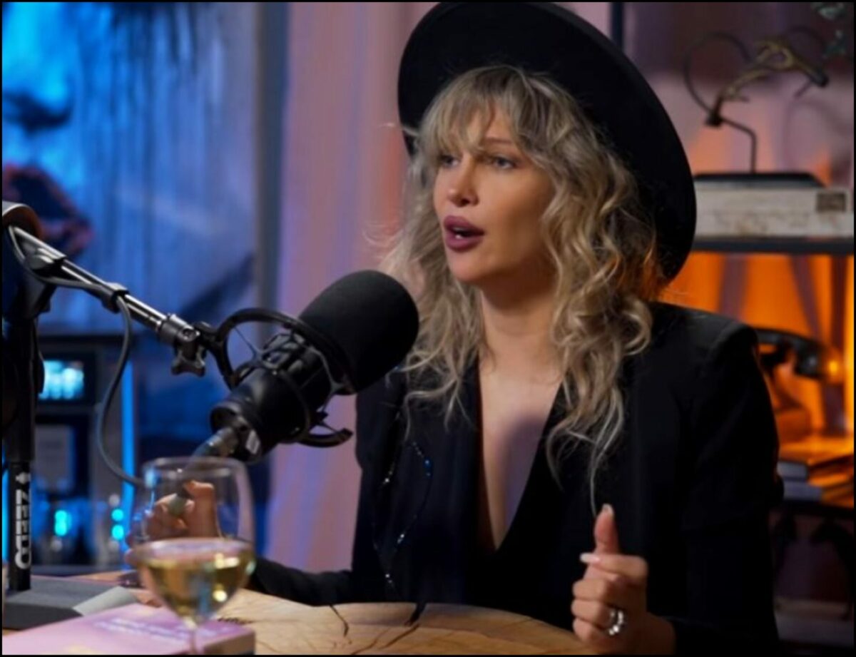 Lora, acuzată că intra peste colege când erau în pat cu iubiții! Cel ...