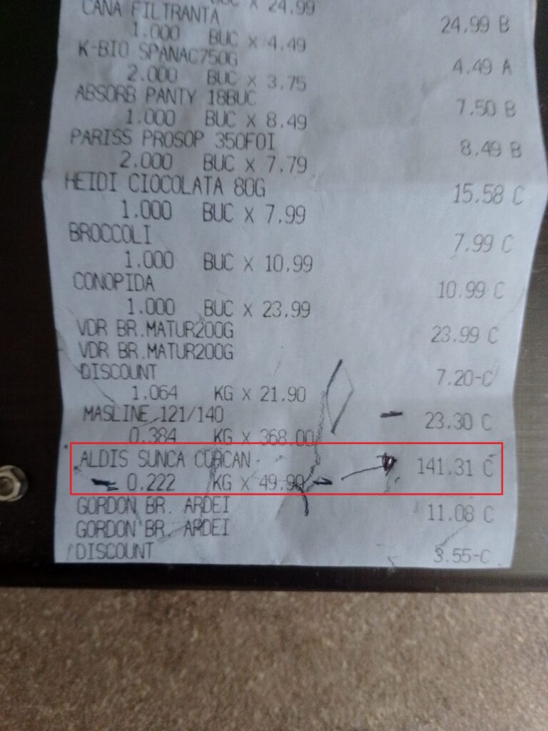Casiera a luat foc după ce a văzut bonul fiscal eliberat la un supermarket din Lugoj. Clientul ...