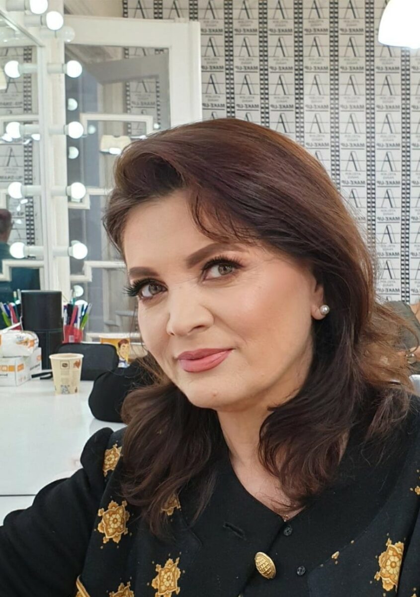 Gina Matache distruge emisiunea Power Cuple