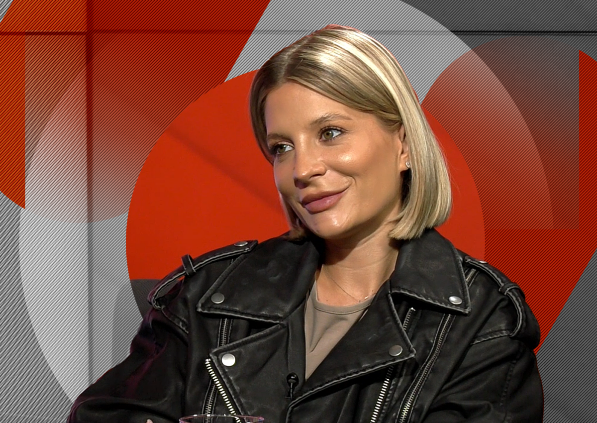 Ana Baniciu și soțul ei se mută într-o casă veche de un SECOL! ”Bunică ...