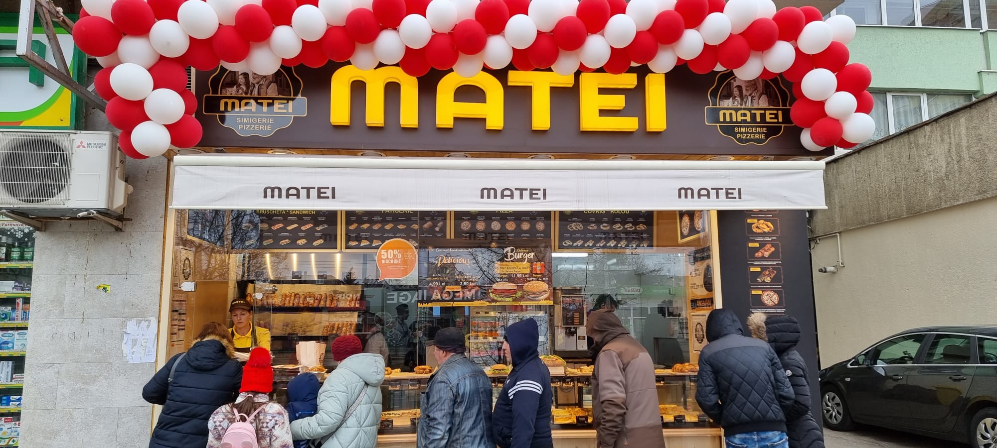 Cine este patronul patiseriilor Matei. Proprietarul nu este român și ...