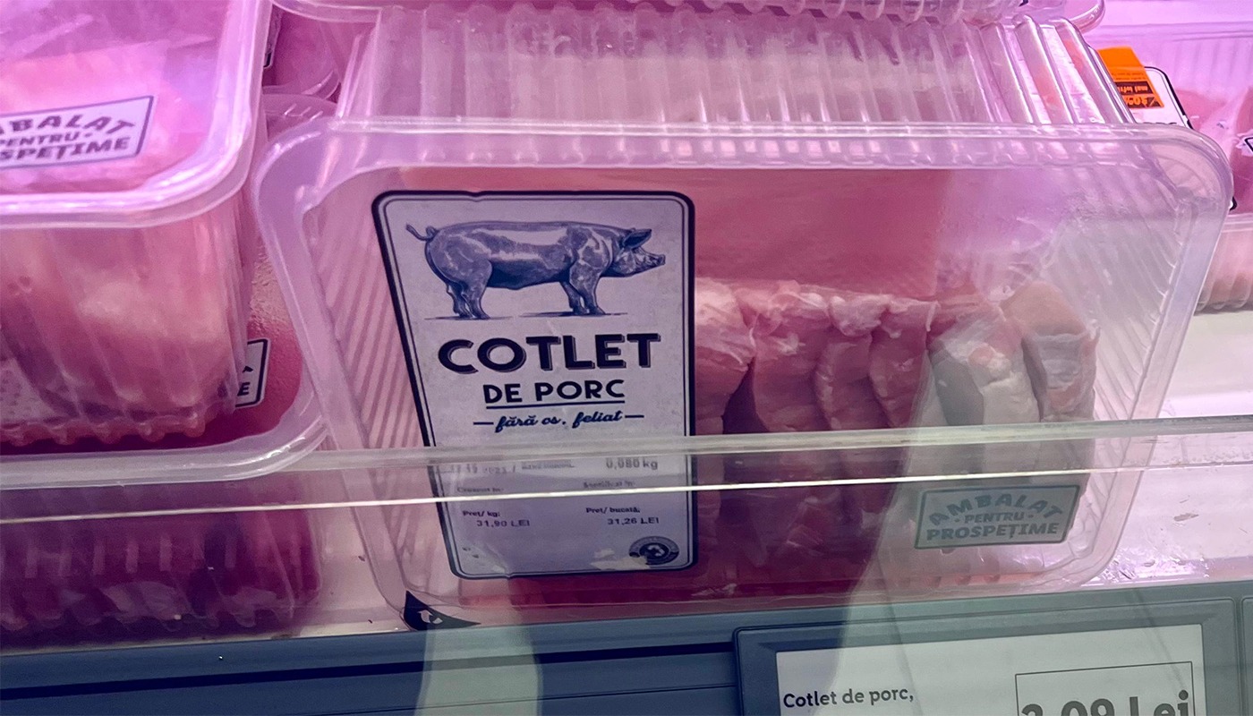 Cu câți lei se vinde 1 kilogram de cotlet de porc fără os, în ...