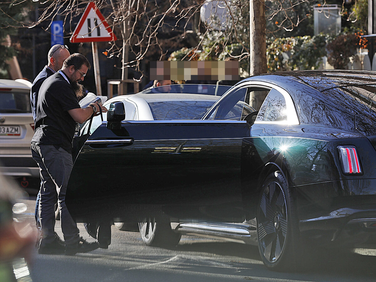 Sebastian Bălășescu a fost la cumpărături cu Rolls-ul