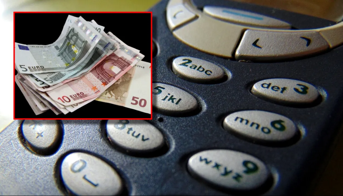 Ai cumva prin casă acest telefon mobil vechi?! Te poți îmbogăți peste ...
