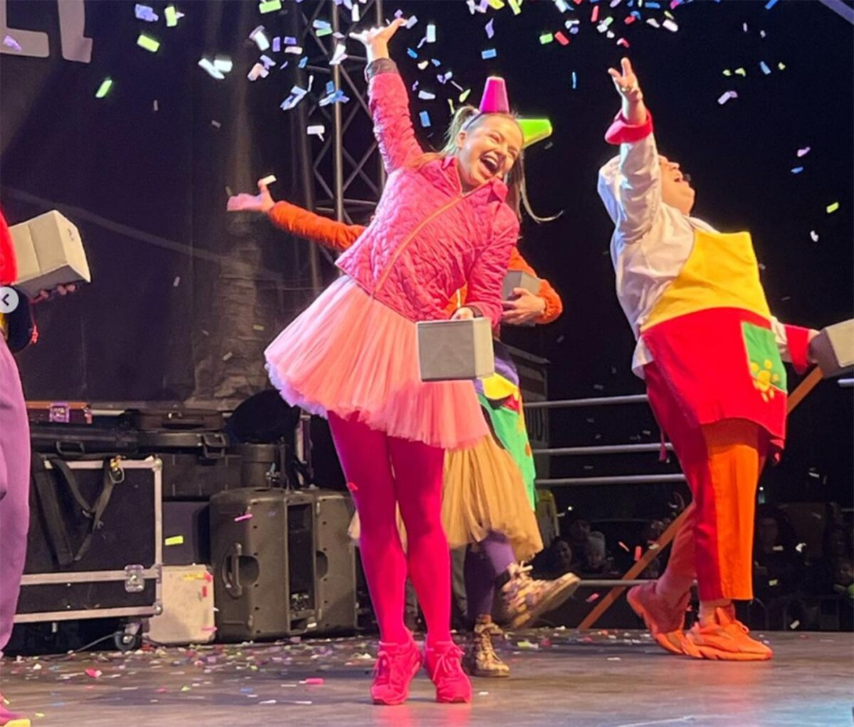 Lacrimile din spatele zâmbetului "Fetiței Zurli". Prin ce dramă a ...