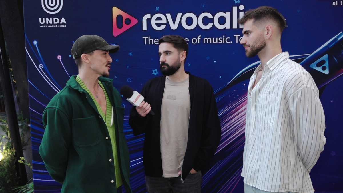 Emil Rengle și iubitul lui se țin de cuvânt și s-au pus pe treabă după logodnă: părinți de fată ...